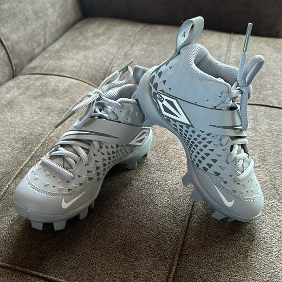 Nike | Shoes | Nike Force Air Trout 6 Pro Wolf Grey Cleats Size 1c | Poshmark